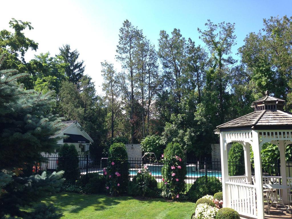 OBAN INN | ⋆⋆⋆⋆ | NIAGARA-ON-THE-LAKE, CANADA | SEASON DEALS FROM $264